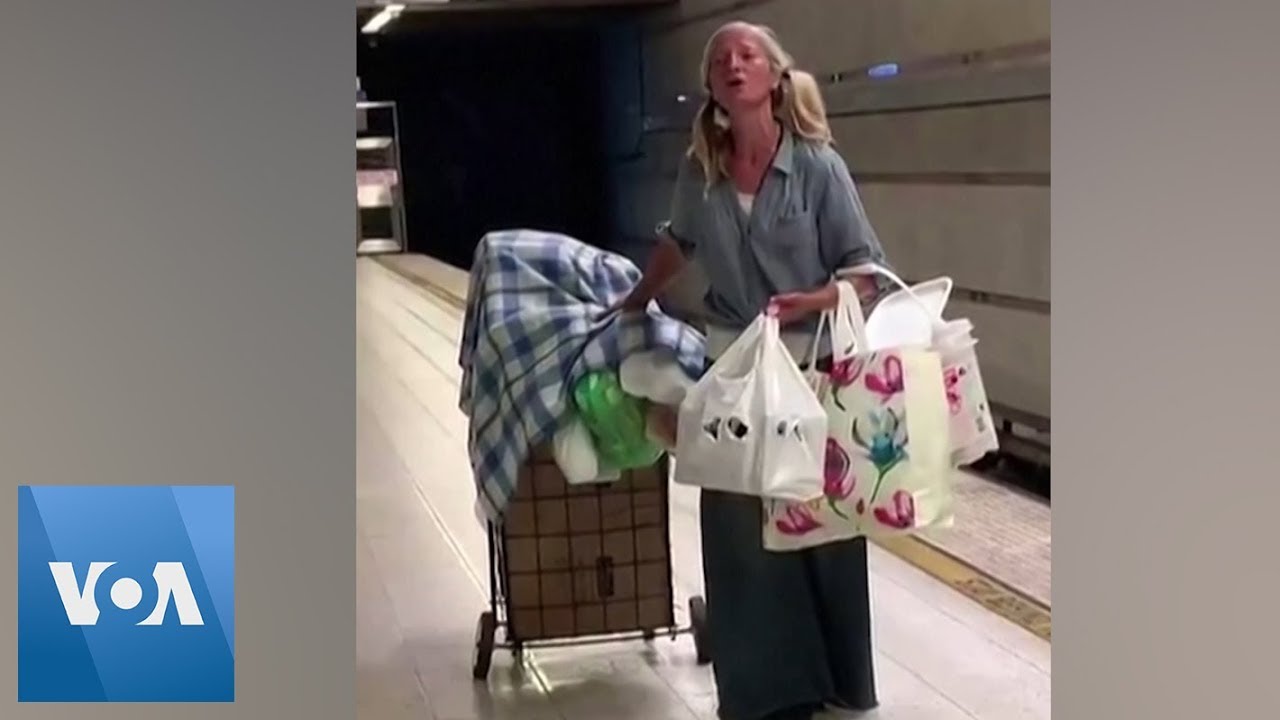 Homeless Woman Sings Opera in the Los Angeles Subway - YouTube