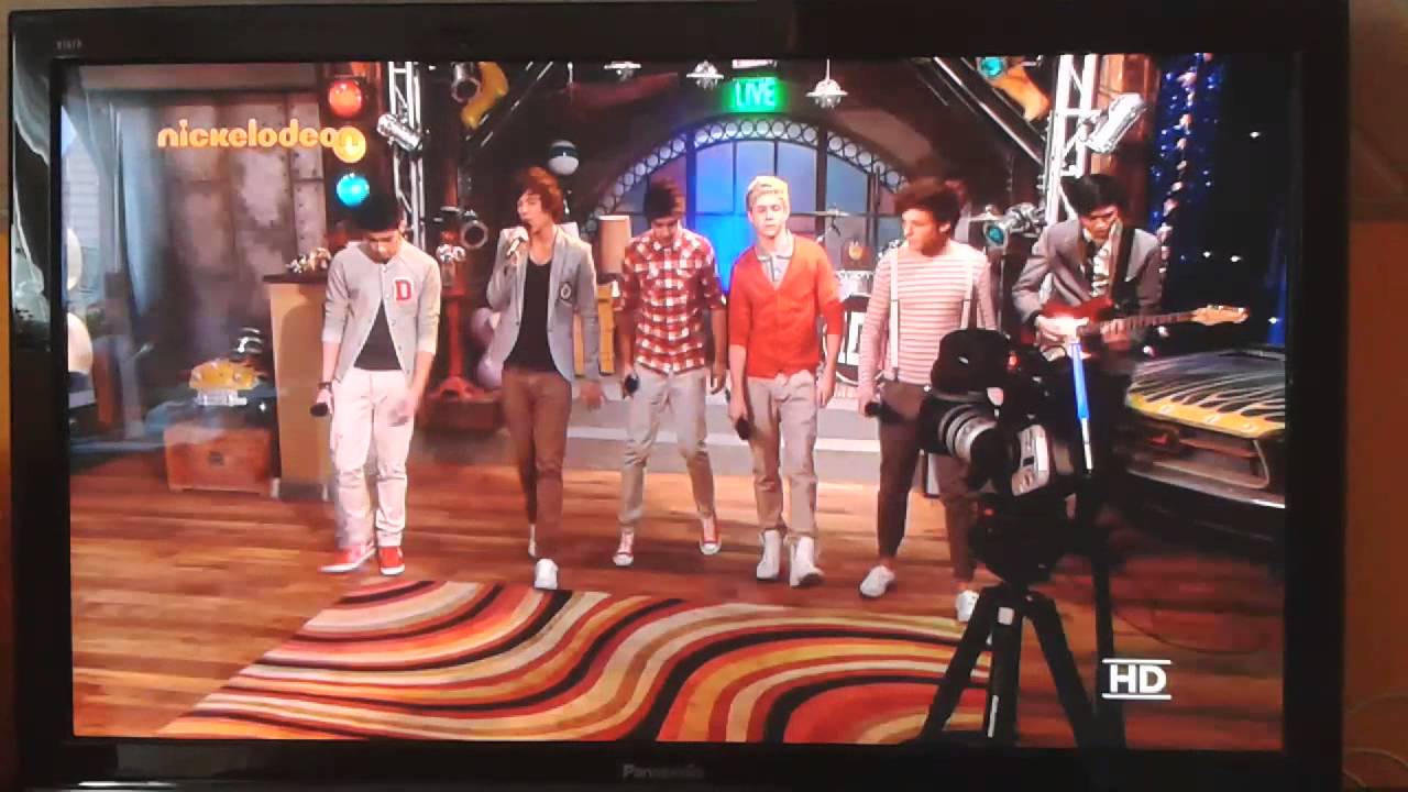 One Direction What makes you beautiful at ICarly - YouTube