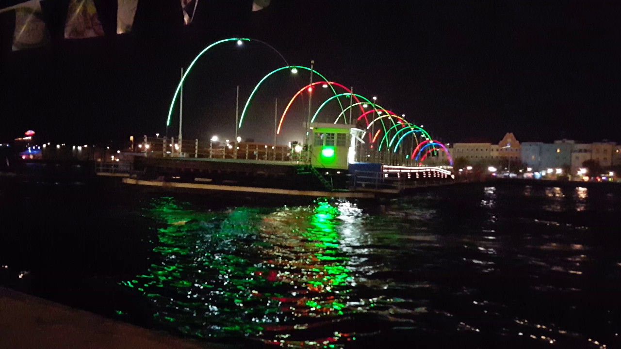 Pontjesbrug Curacao 2016 - YouTube