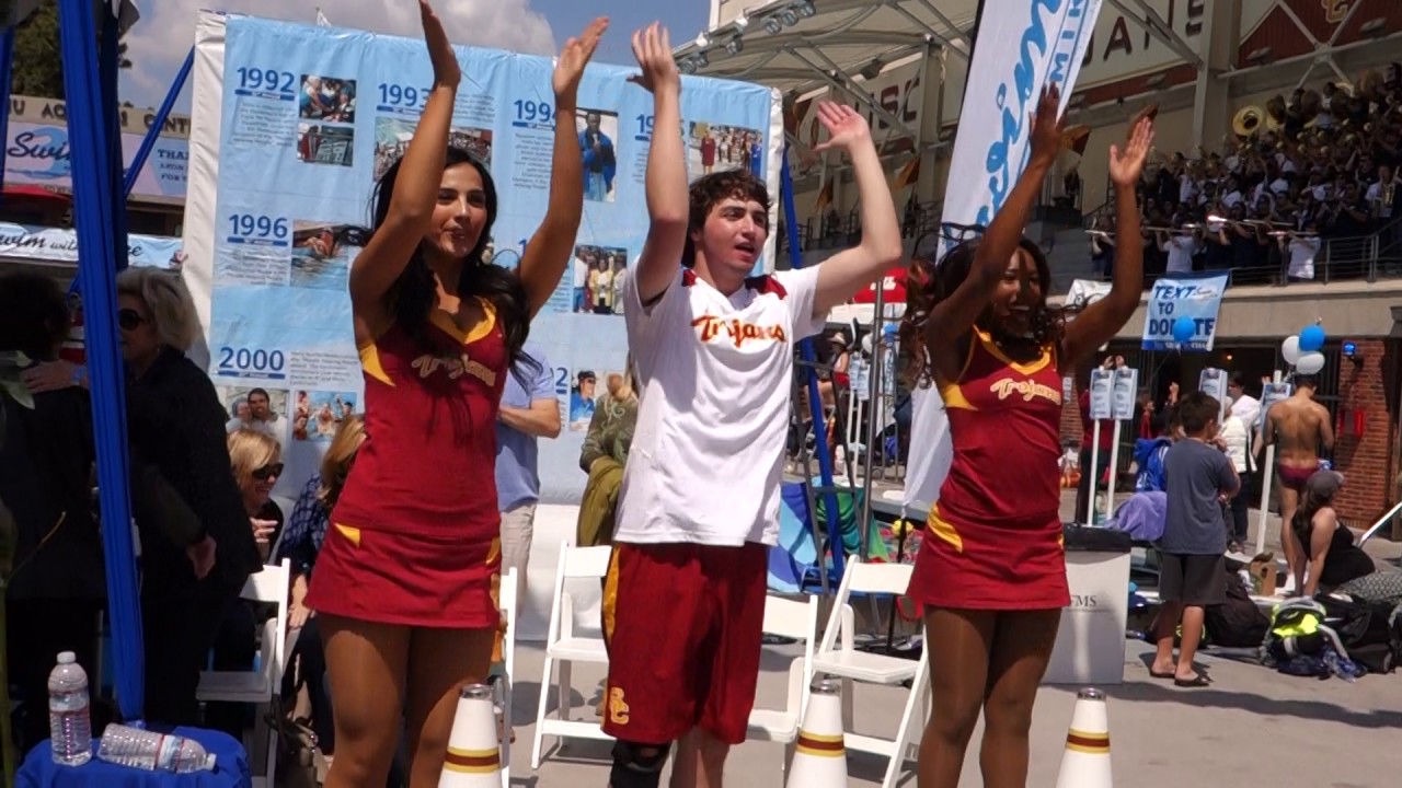 trojancandy.com: The USC Spirit of Troy, Song Girls and Spirit Leaders ...