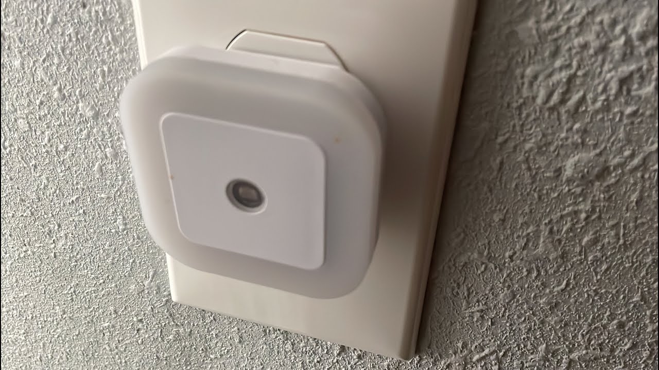 Uigos LED Night Light Lamp with Smart Sensor REVIEW - YouTube