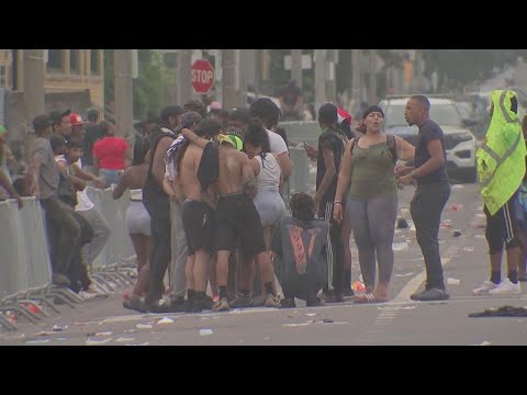 Boston parade leaves 7 shot, recovering - YouTube