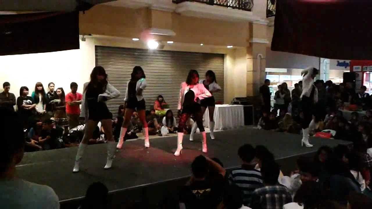vivace at dharmawangsa square dec, 2nd 2012 - YouTube