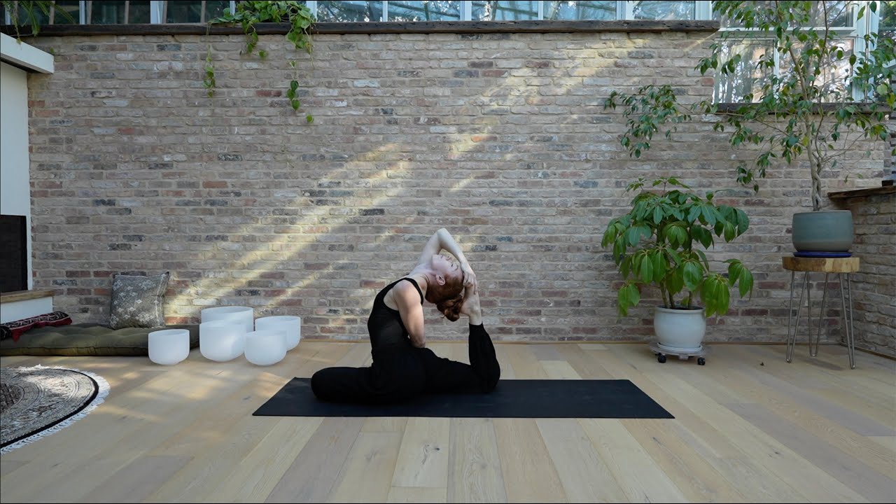 Heal with Meridian Yoga | The Spiritual Axis | Kidneys & Heart - YouTube