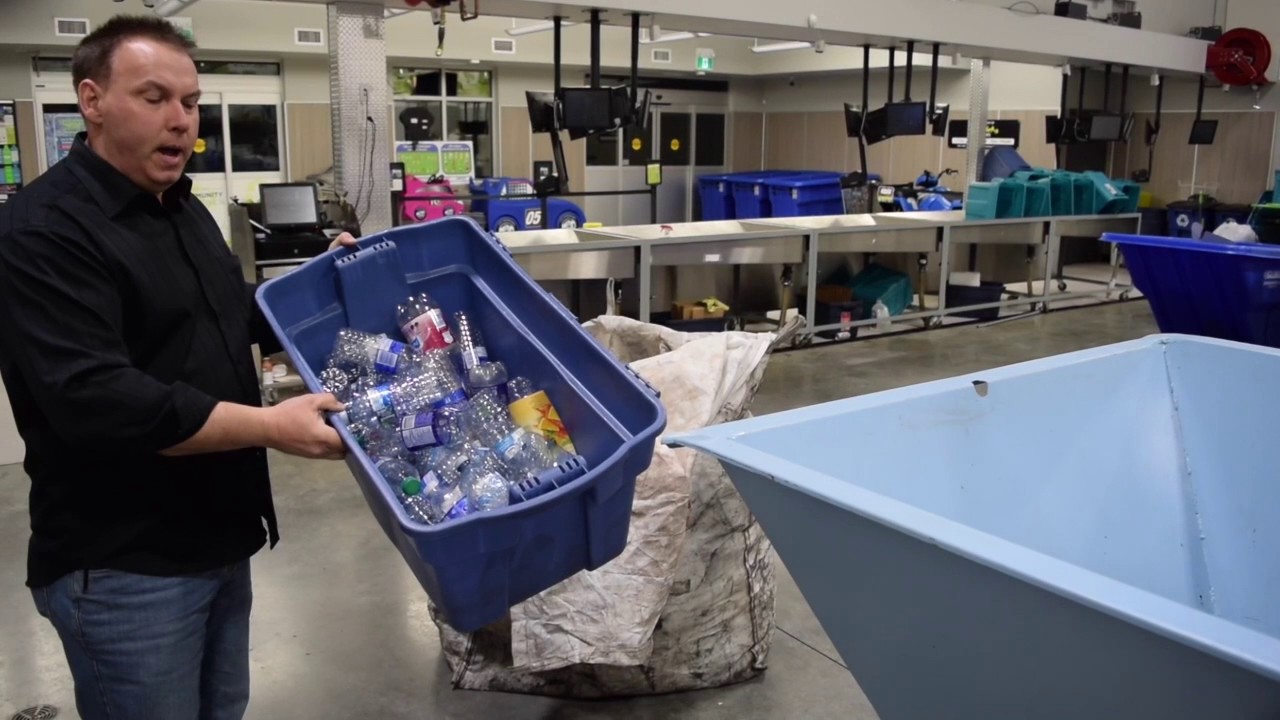 The CC5 Beverage Container Counting Machine - YouTube