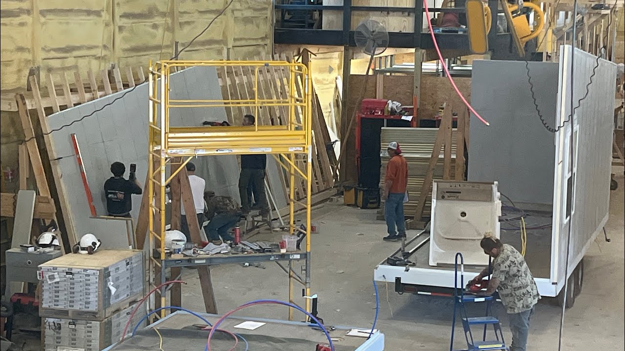 Randy’s Challenge : All walls up in 4 hrs for $100 per Employee 🇺🇸😉🤩💰💵💪 ...