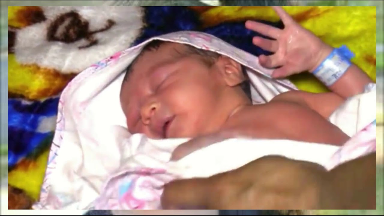 The First Days at Home with a Newborn Baby New baby arrival - YouTube