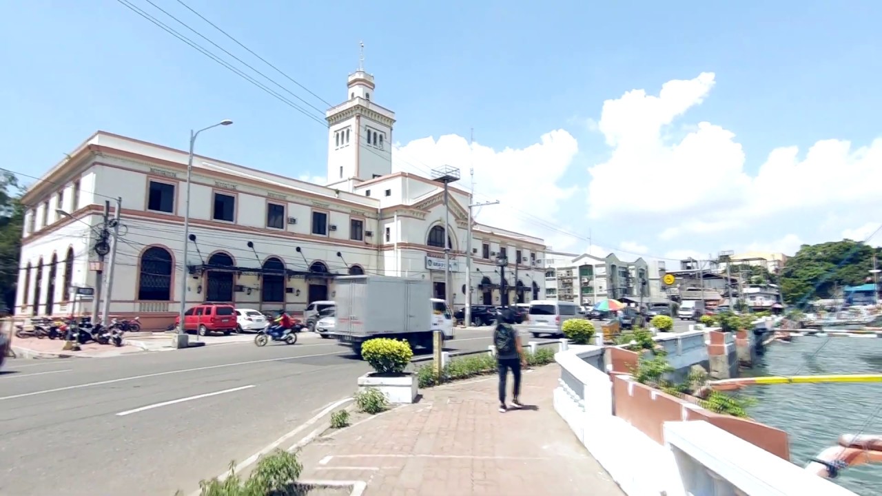 Iloilo City Walk | Customs House and Philippine Postal Corporation main ...