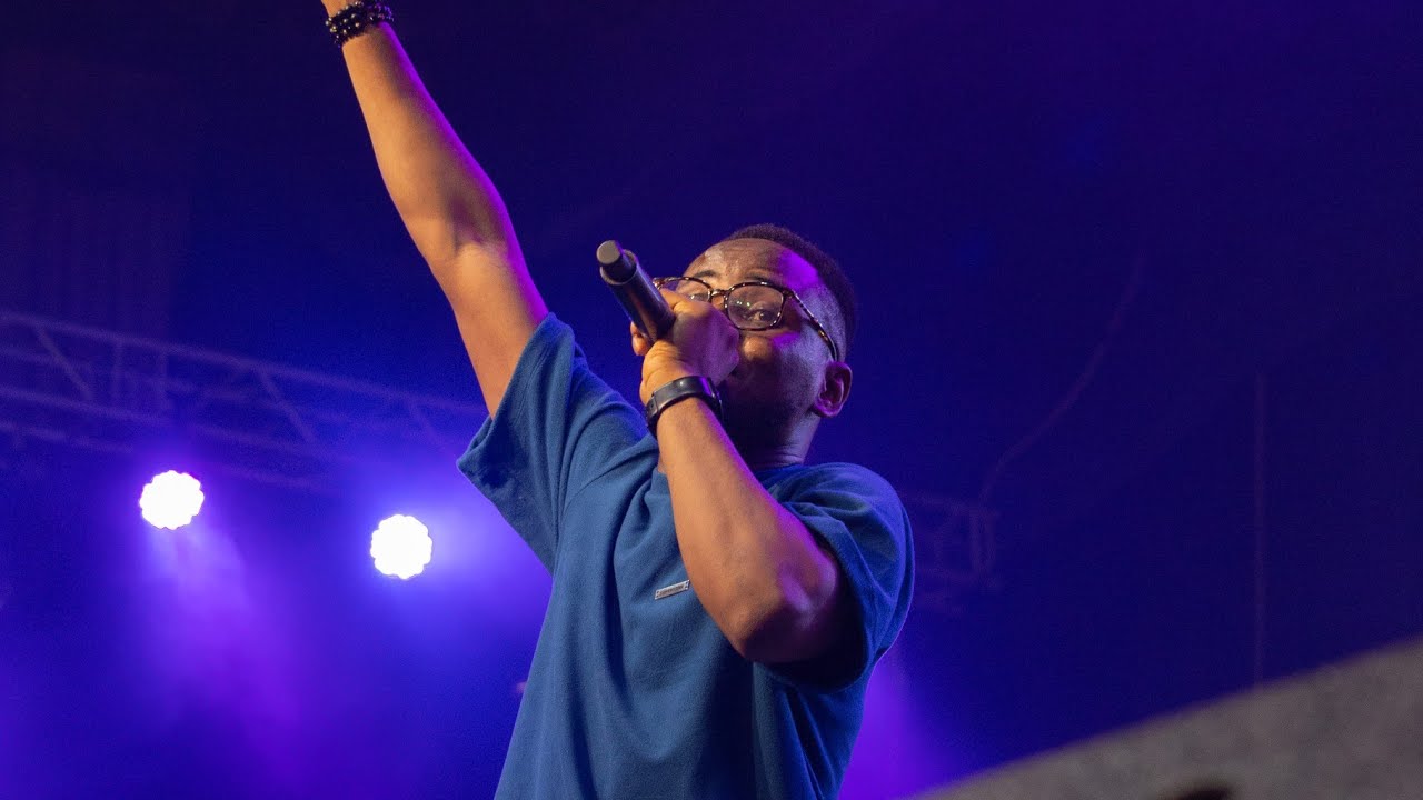 I am Yours live performance by Emmanuel Dickson at JAM Summit 2024 ...