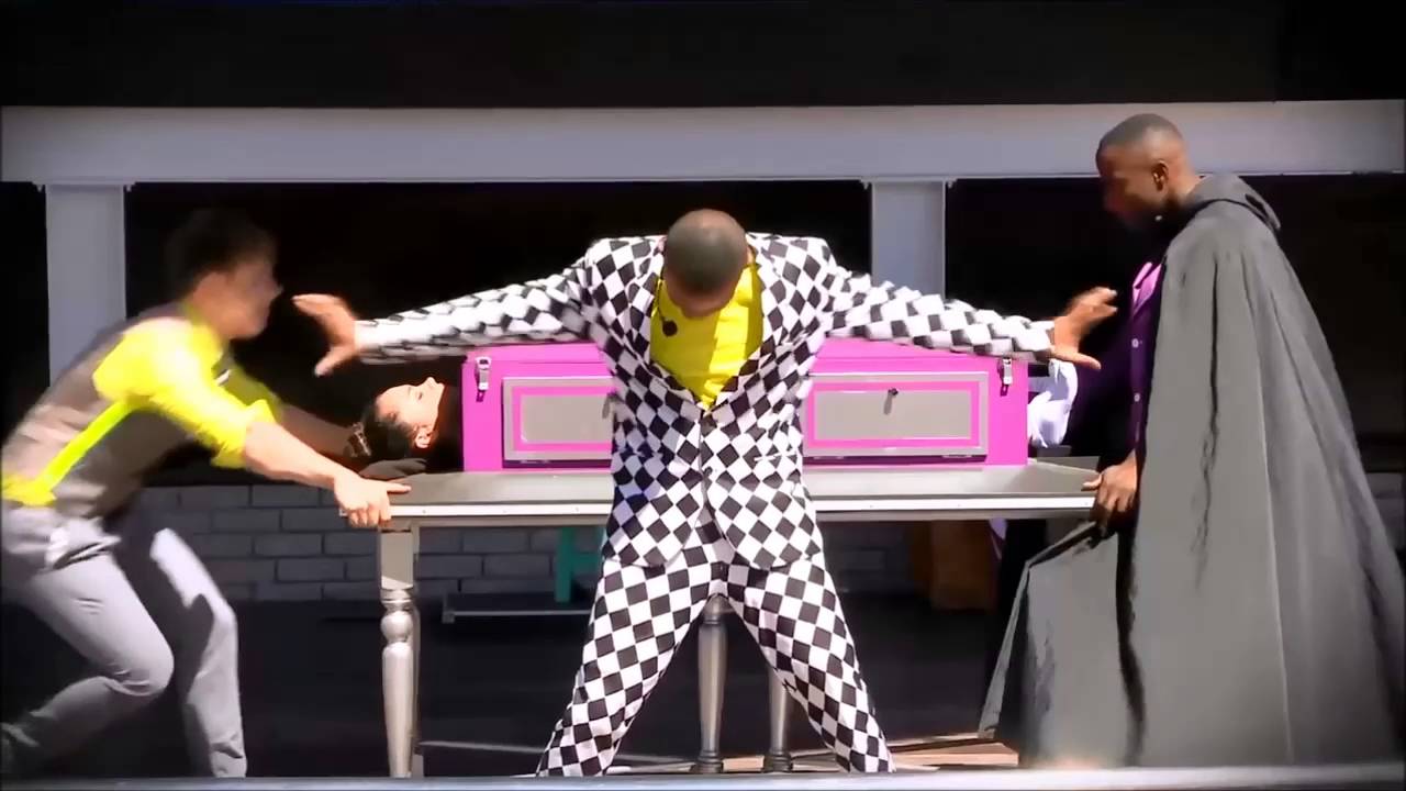 Sawing a Girl in Half - YouTube