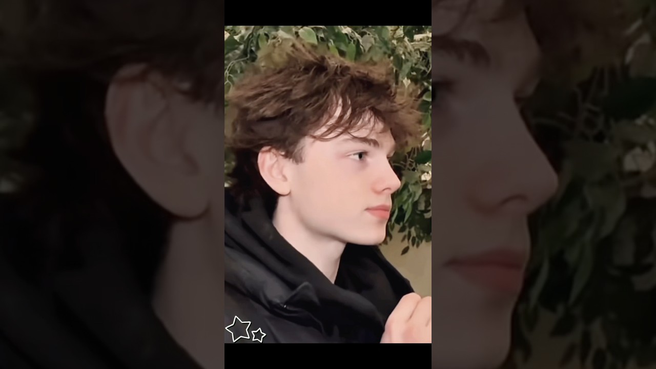 noah risling😻#noahrisling #viralshort #edit #kalogerasisters - YouTube