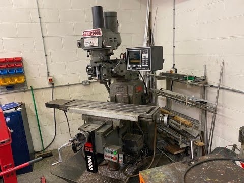 XYZ Pro 3000 Milling Machine - YouTube