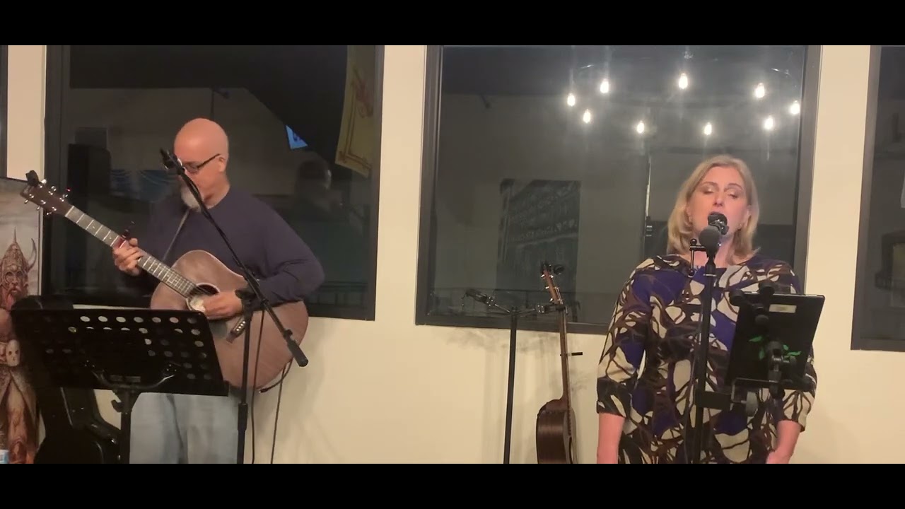 Amber Cordell cover of Creep by Radiohead with Sean Bulow at Ironshield ...