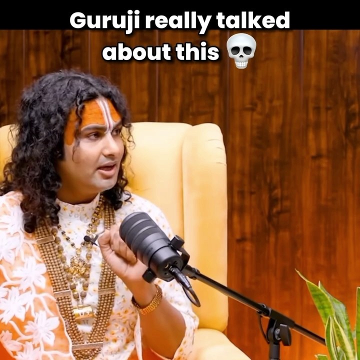 Guru ji really talked about this #aniruddhacharyaji #memes - YouTube