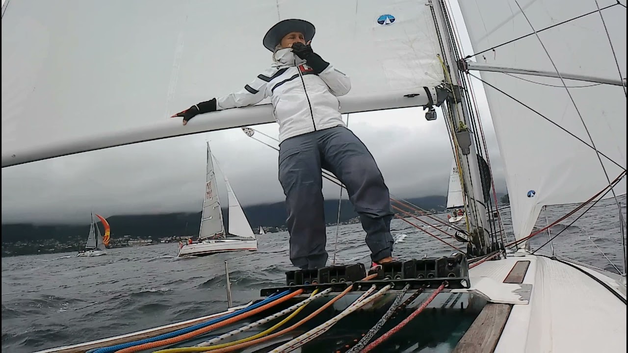 Sun Fast 32, Regata Guardiamarina 2021 - YouTube