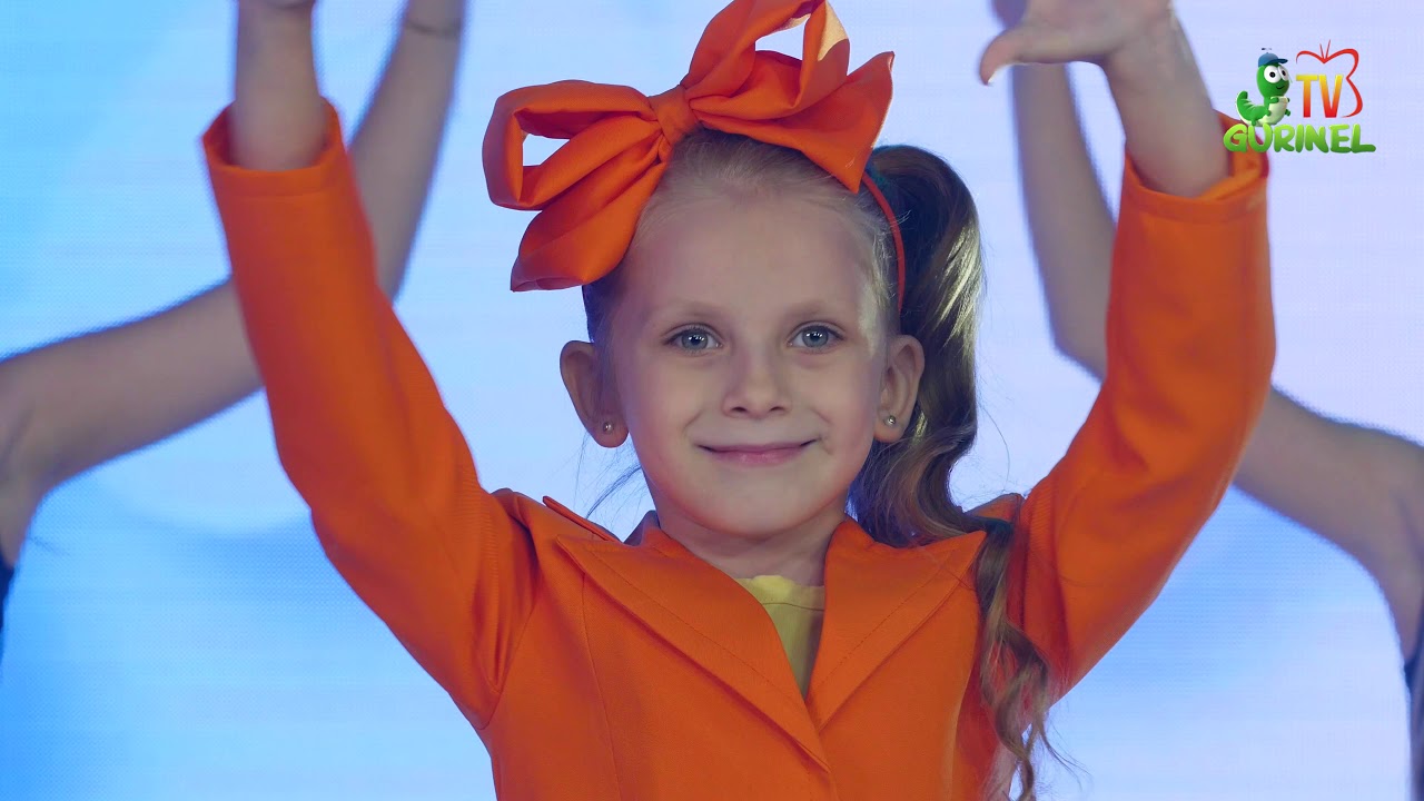 Eva Mînzat (TEO VOICE) - Astăzi este ziua mea - YouTube