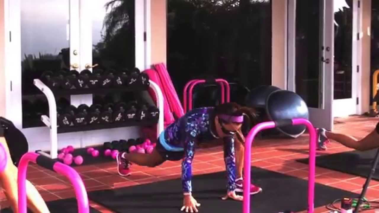 Trailer: Fit Mom TV LIVE! Workouts - YouTube