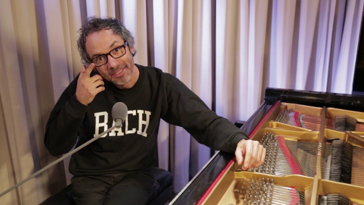 James Rhodes Plays Bach's Prelude No. 1 in C Major - YouTube