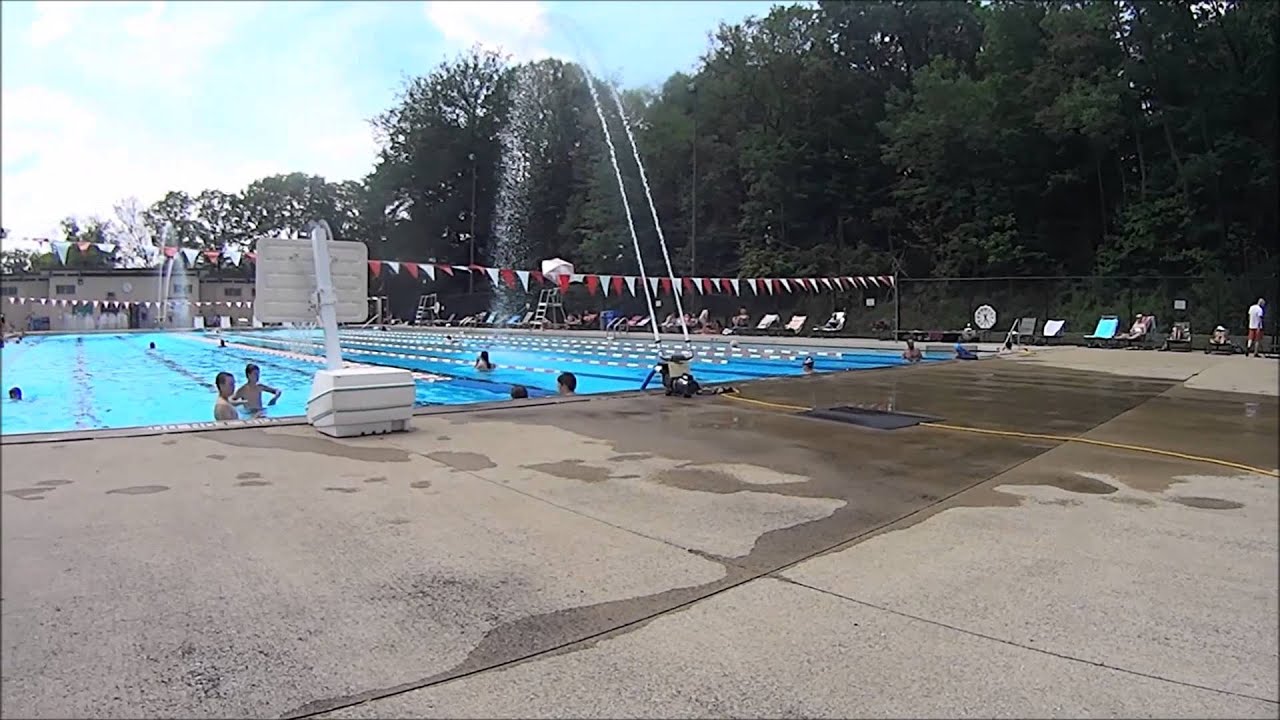IU Outdoor Pool (Part. Esp. Wesley Lira) - 22/06/2014 - YouTube