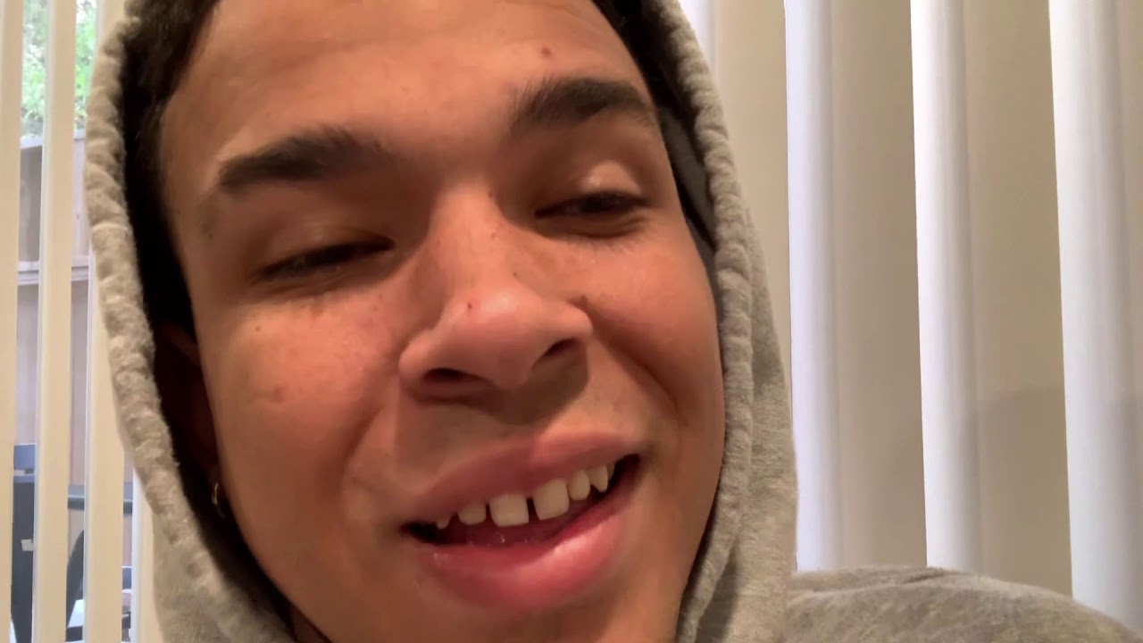 LOLOLOL DON'T WATCH THIS BUT I'M IN LA! - YouTube