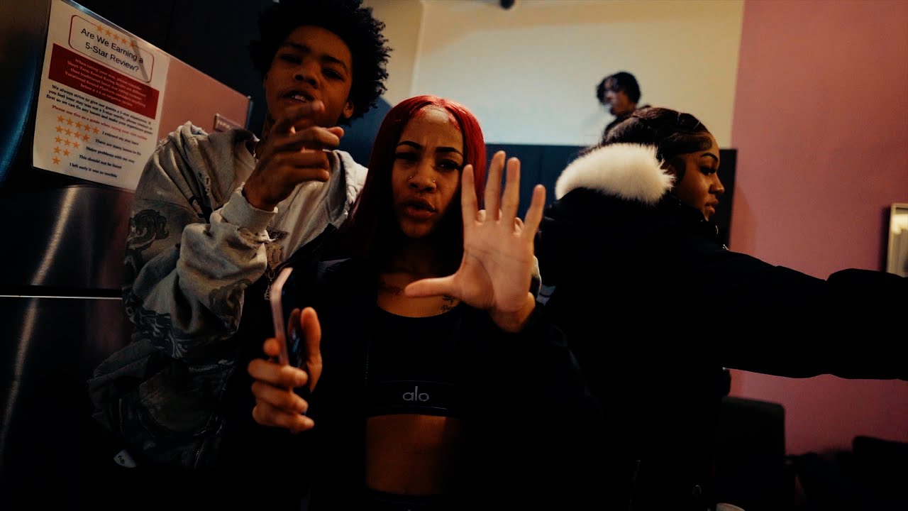 BigJadaa - "Silly" (Official Video) Shot by @Lou Visualz - YouTube Music