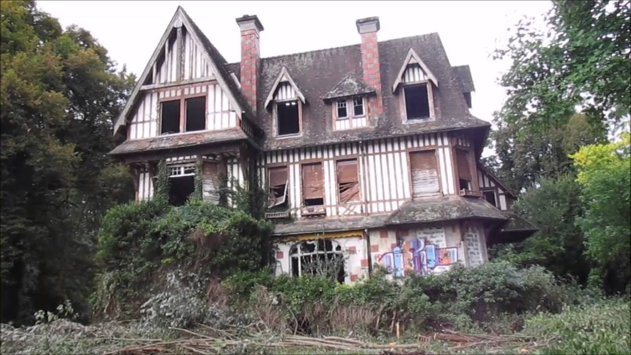 barentin le château badin - YouTube