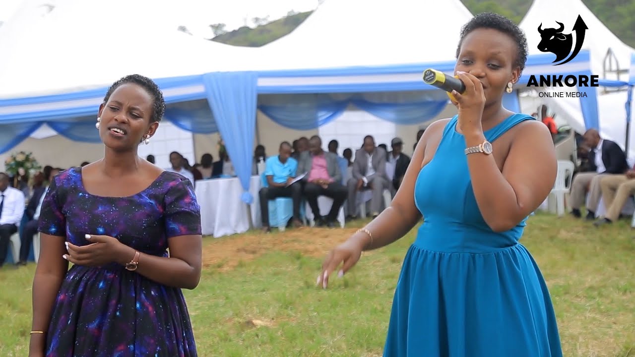 Bahima Banyankore special song at okuhingira - YouTube