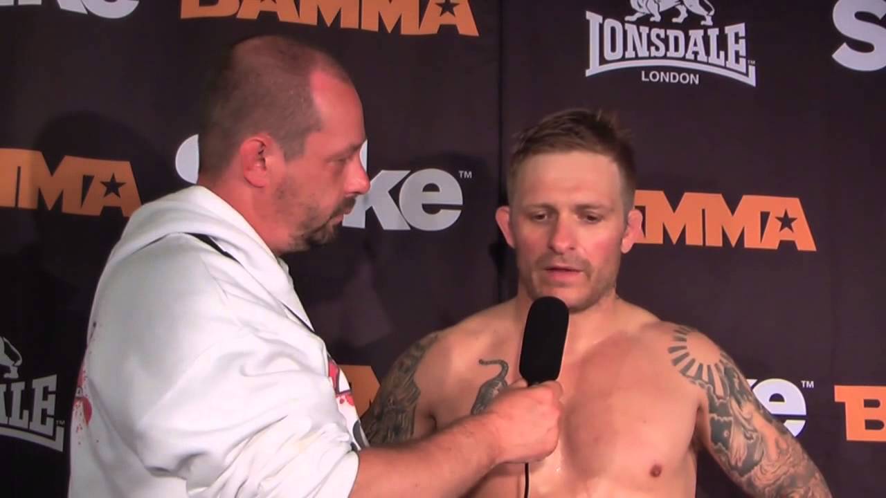 Post-Fight Interview with Rob Sinclair at BAMMA 21 - YouTube