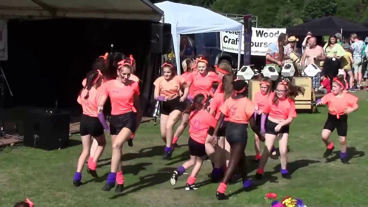 Funky Dance Fever at Sheffield Carnival/Fayre 2017 - YouTube