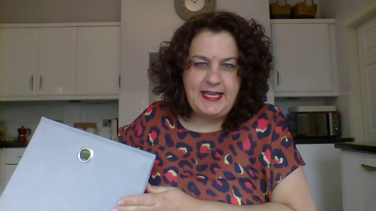 Phase 1 phonics: Animal sounds - YouTube