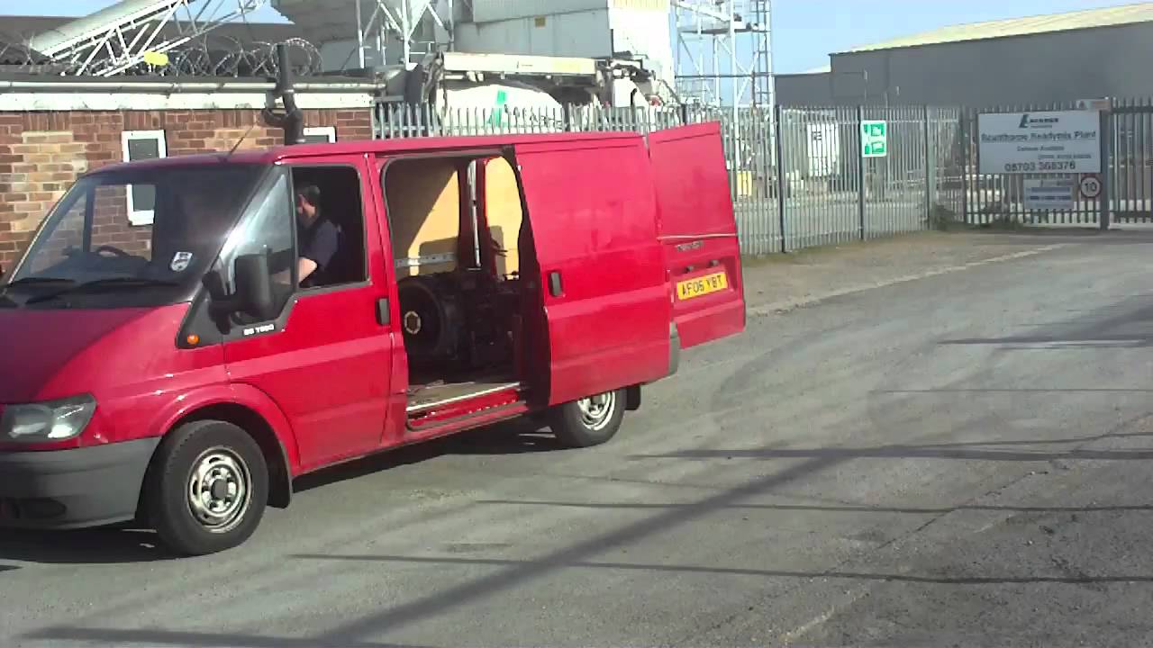 Jet Engine Van Rolls Royce Nimbus Test - YouTube