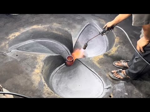 How the Propeller of a SHIP is manufactured by Casting Process ...