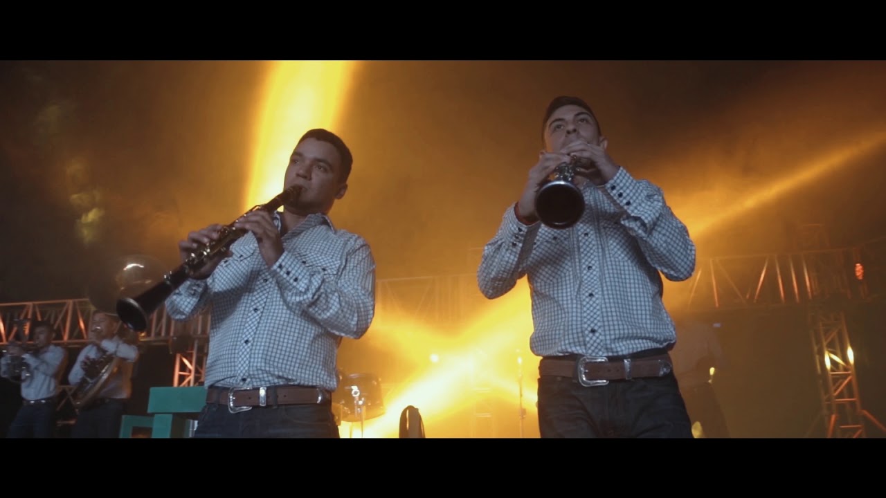 Banda Real Divina - El Guapito (VídeoOficial) - YouTube