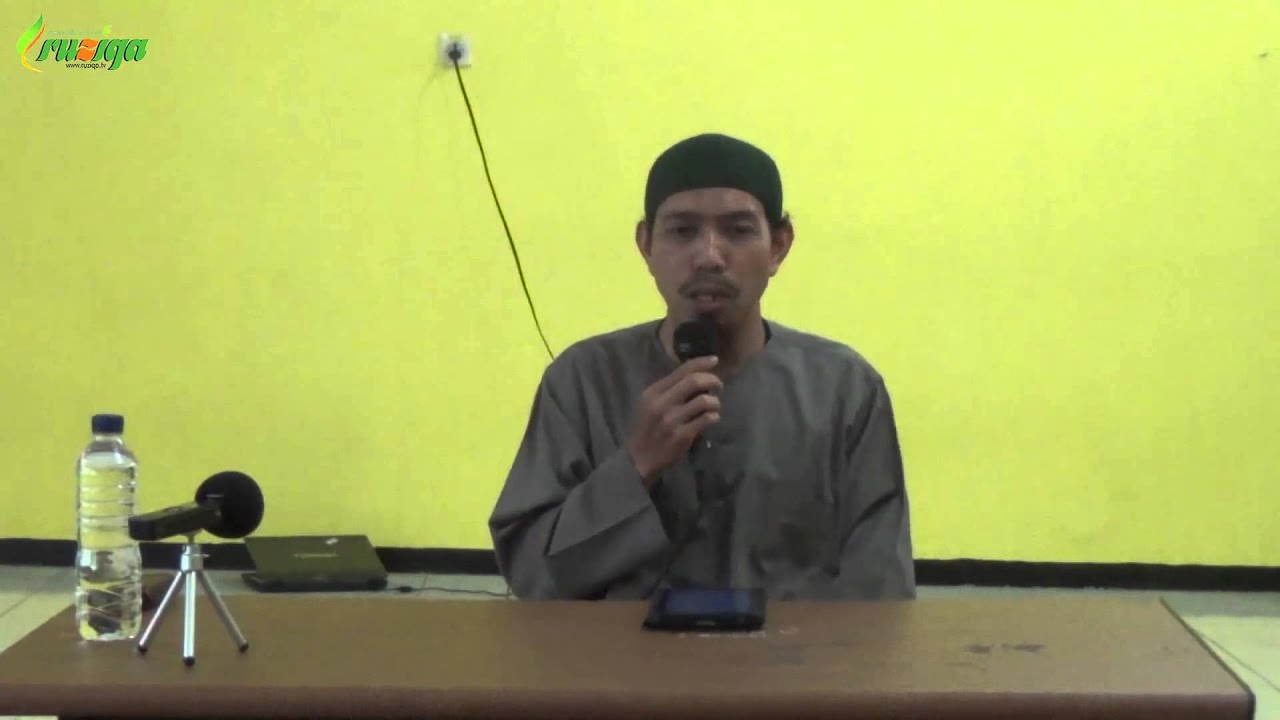 Ustadz Muhammad Rofi'i - Tata Tertib Shalat Berjamaah - YouTube