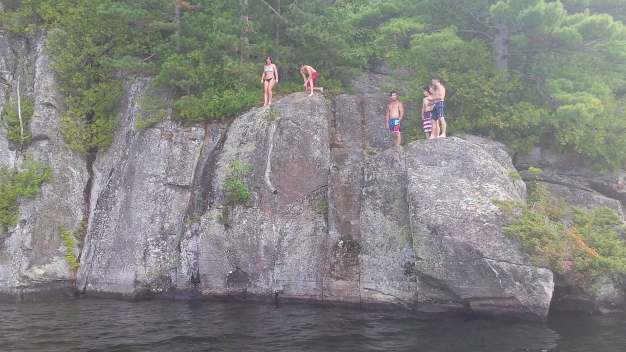 Raven lake cliff jumping - YouTube