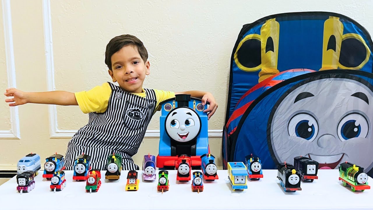 Thomas And Friends, Thomas the train and friends, Toy Train Track - YouTube