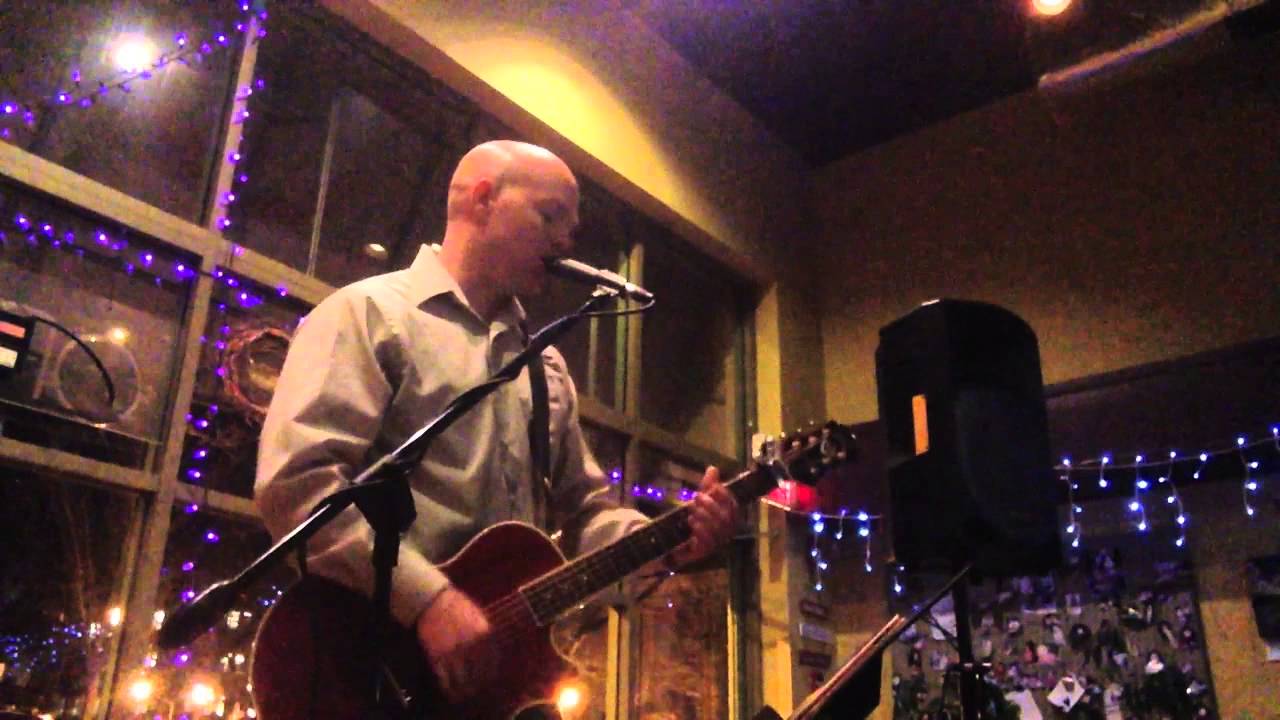 Mike Garrigan - "Water & Wine" (Live Acoustic Version) - YouTube