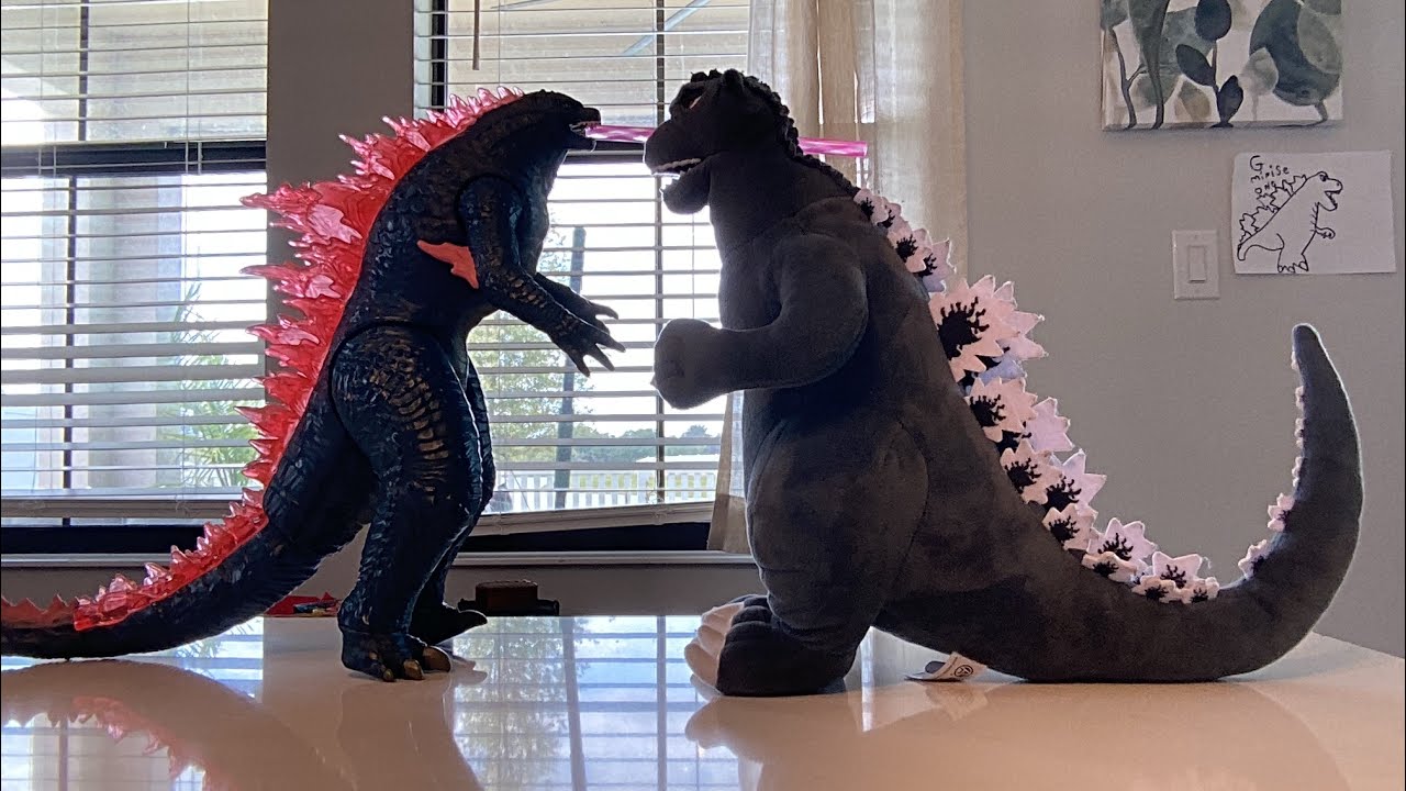 Godzilla Minus One vs Evolved Godzilla stop motion - YouTube