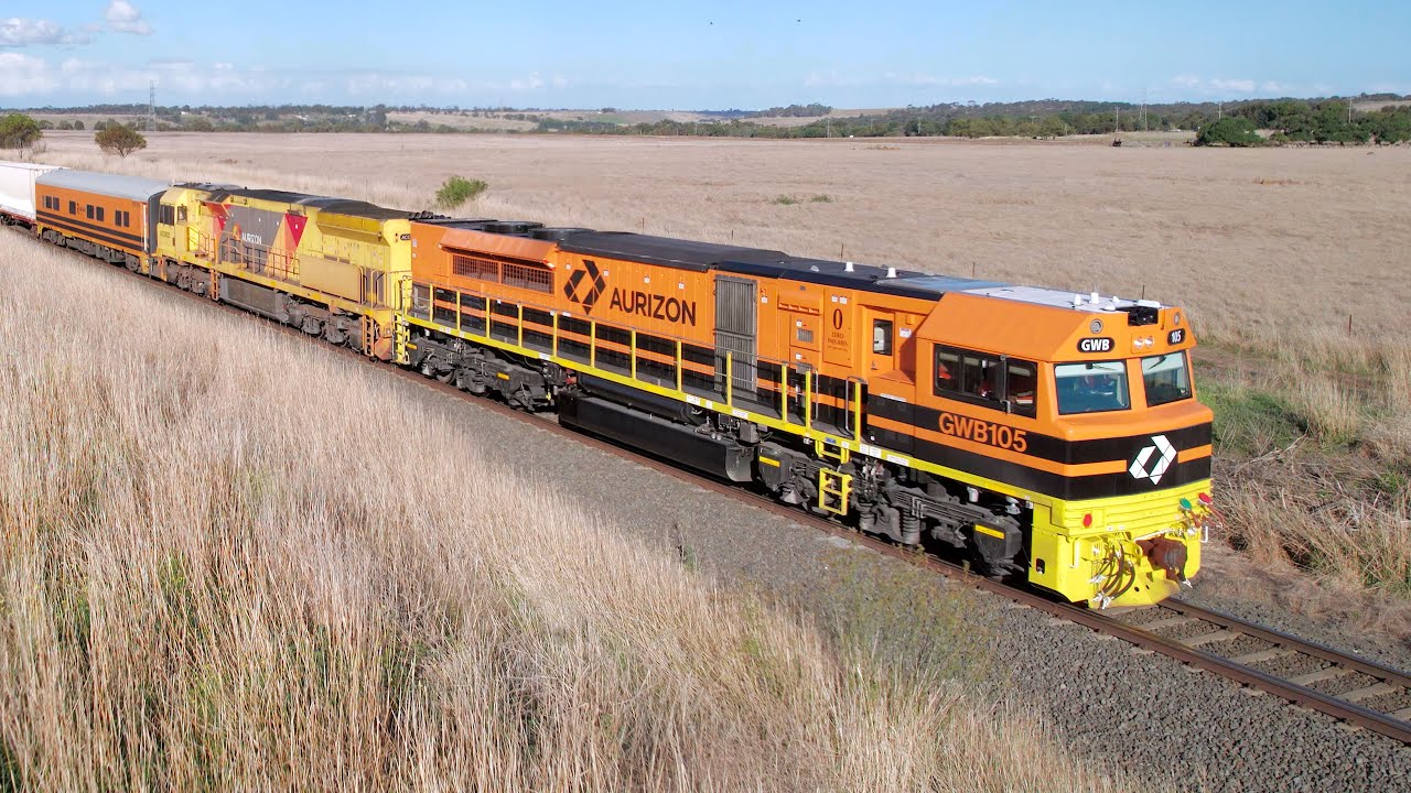 7MP1 Aurizon Team Global Express Container Train With GWB105 ACC6032 ...