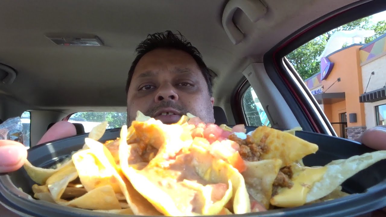 Eating Taco Bell Nachos BellGrande | Eating Show - YouTube
