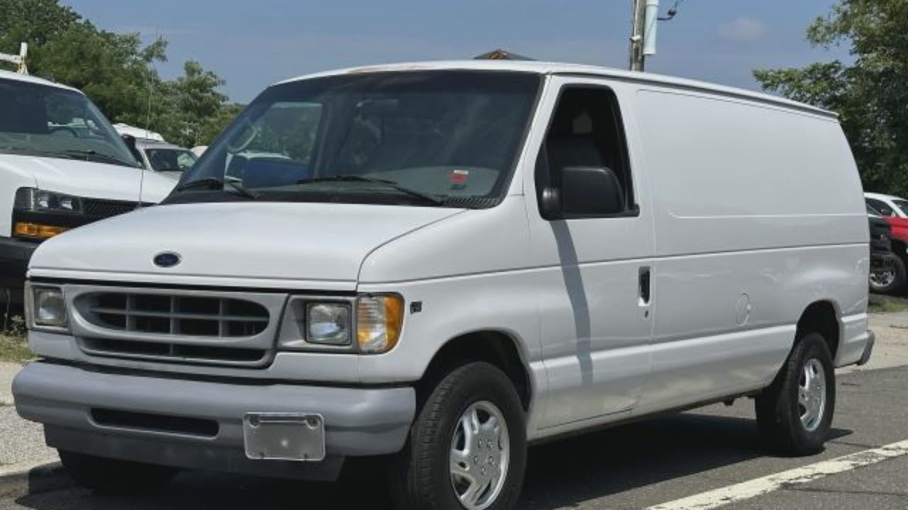 Used 2002 Ford Econoline Cargo Van 1FTRE14L42HA20338 Selden, Coram ...