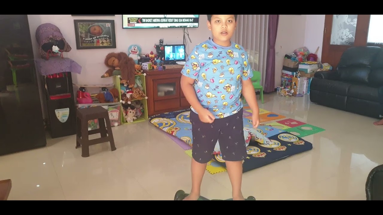 Habibi tutorial menggunakan hover board / balance board. - YouTube