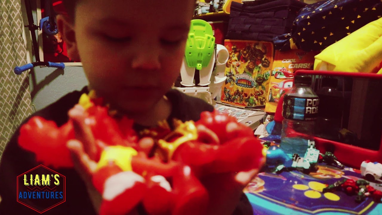 AMAZING TOYS - YouTube