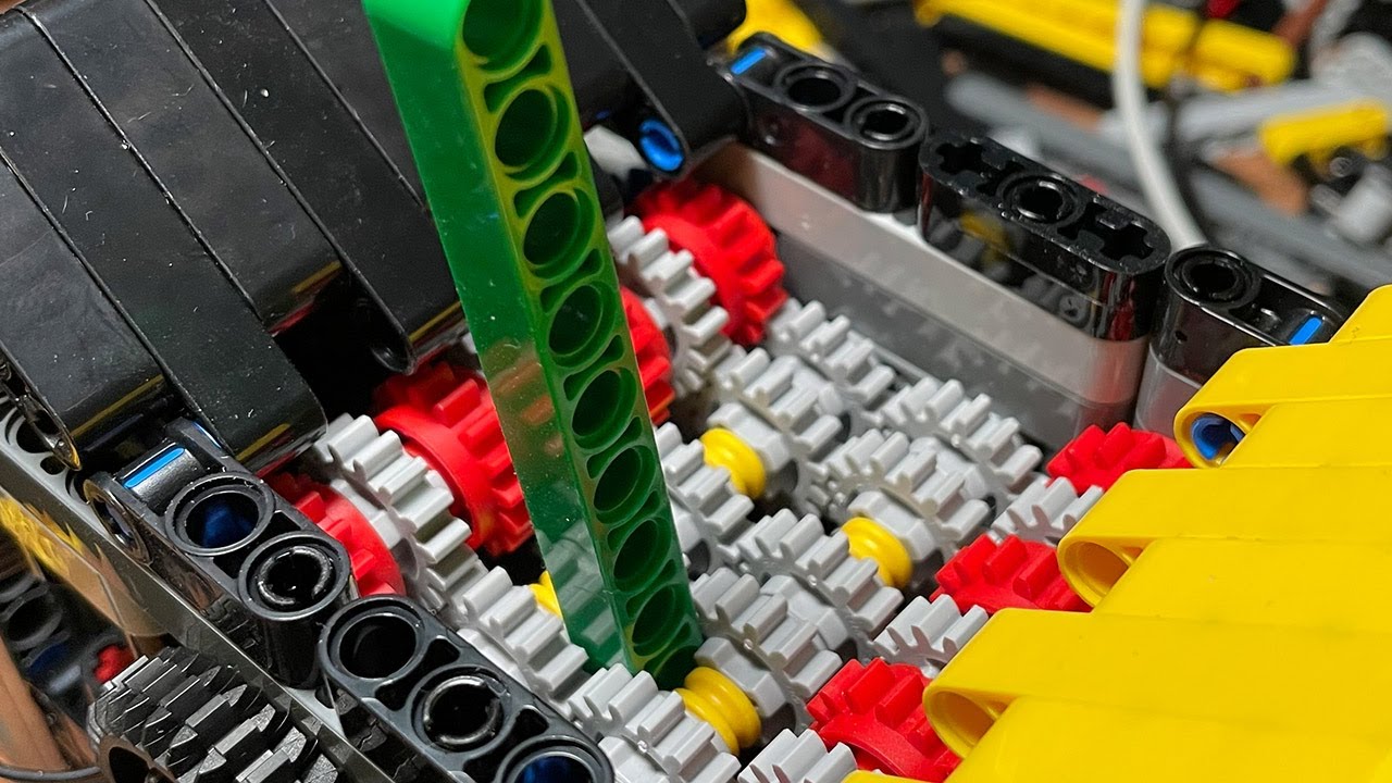 LEGO Powerful 3 Motor Paper Shredder - YouTube