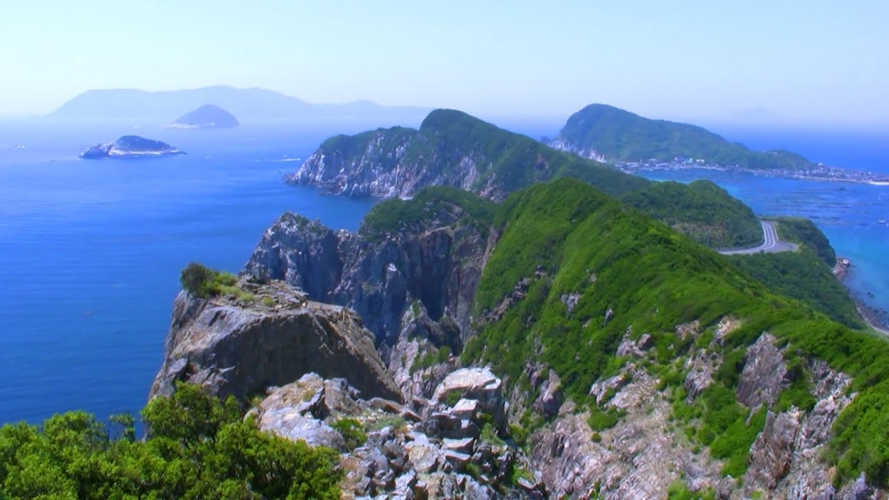 Kannon Rock & Cliff (Oman Cliff) - 観音岩と断崖（お万の滝） - YouTube