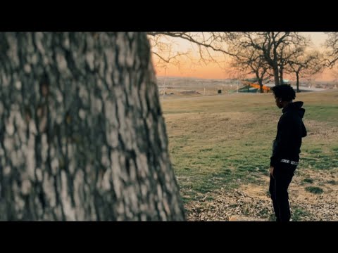 UnoTres - Unomaki (Official Music Video) - YouTube