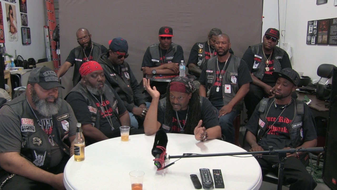 DEUCE RIDERS MC MILWAUKEE PART ONE - YouTube