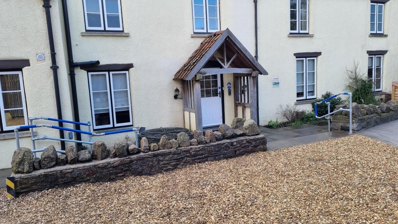 Old Manor House, Axbridge, United Kingdom - YouTube