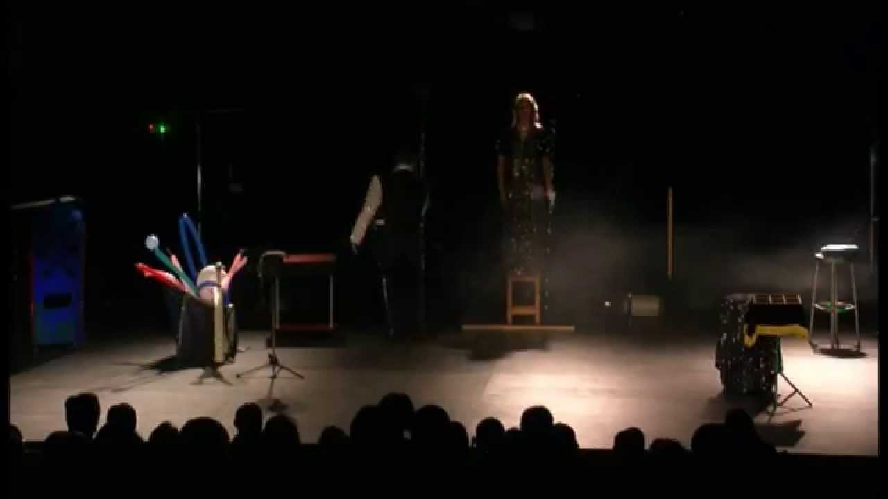 le tabouret Yogano. lévitation tour de magie. - YouTube