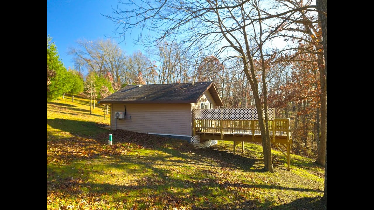 Big Timber Ridge Mississippi River View Cabin - YouTube